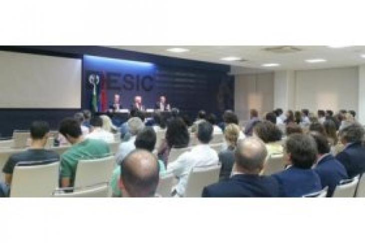 ESIC da la bienvenida en Sevilla al nuevo curso de Grado | Escuela de ...