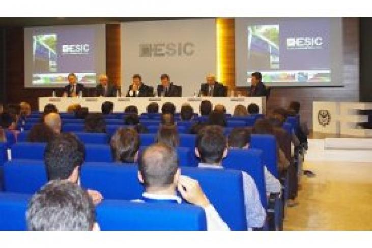 Valencia – ESIC inaugura el nuevo curso de Postgrado | Escuela de ...