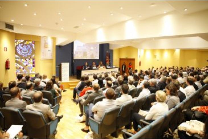 El campus de ESIC en Madrid da la bienvenida a su claustro del área ...